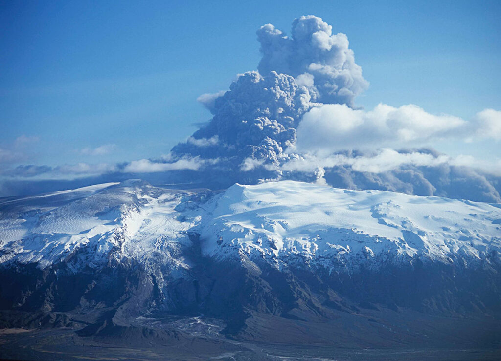 Eyjafjallajökull Volcano: Fire, Ice and Ash - BusTravel Iceland